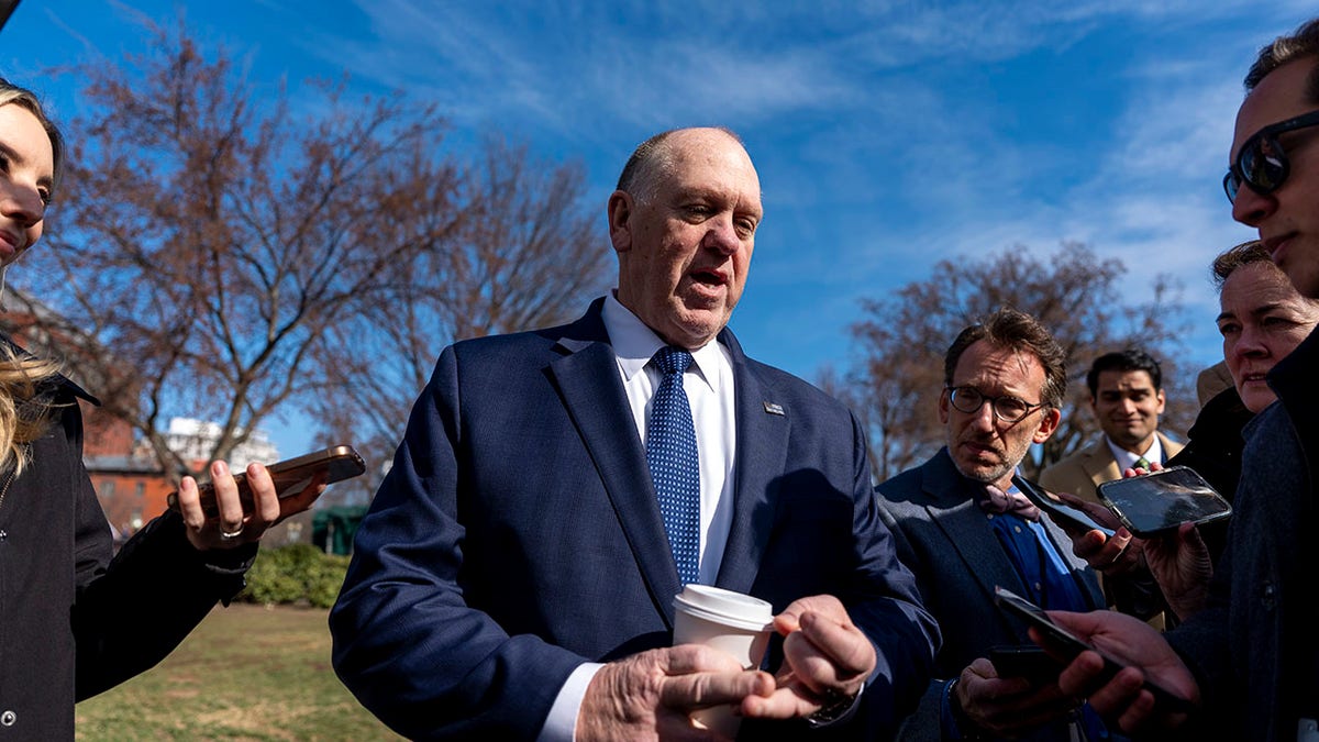 Tom Homan hints at a complicated relationship with Dana Bash after ...