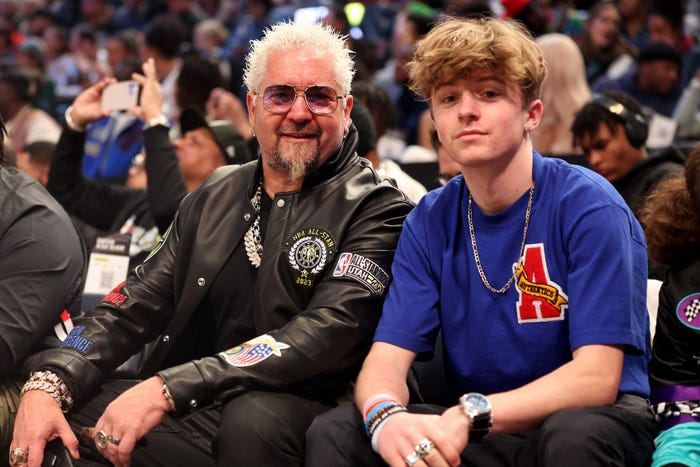 🍰 In this tense kitchen moment from MasterChef US Season 15, Azu and ...