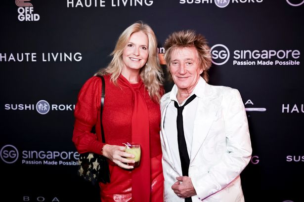 Penny Lancaster from Loose Women bursts into tears saying this could be ...