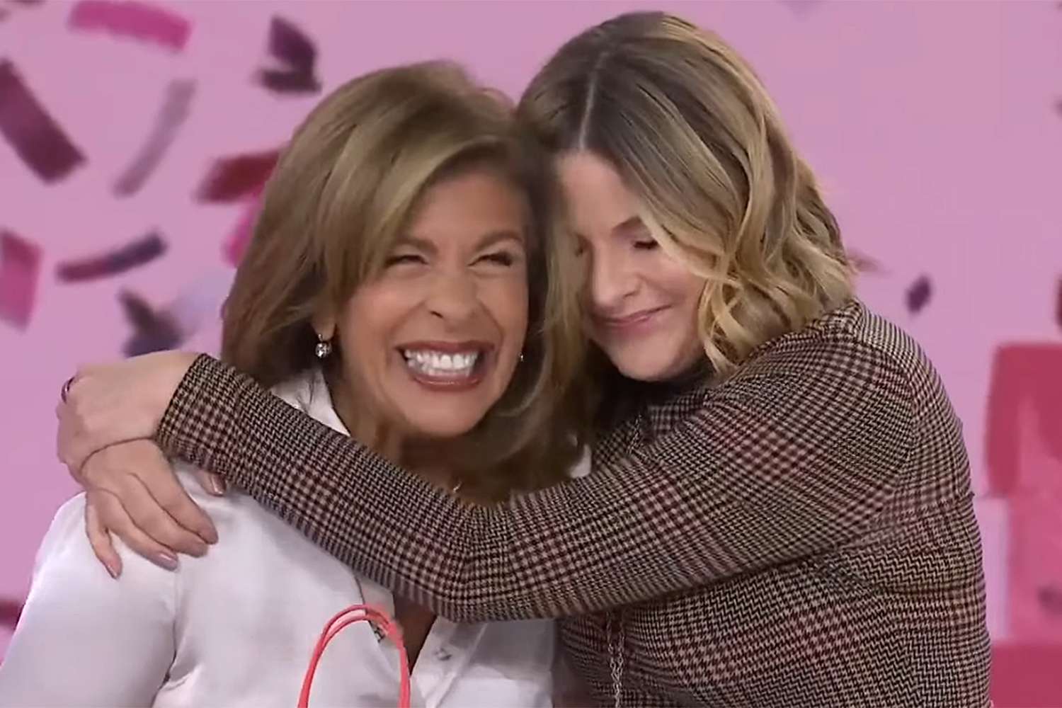 Hoda Kotb delights fans with a big reveal—she’s set to “reunite” with ...