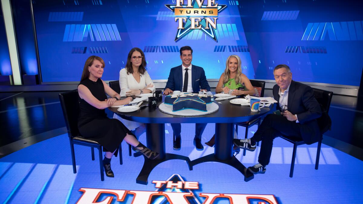 STUNNING! The first Fox News personality confirmed to leave the network ...