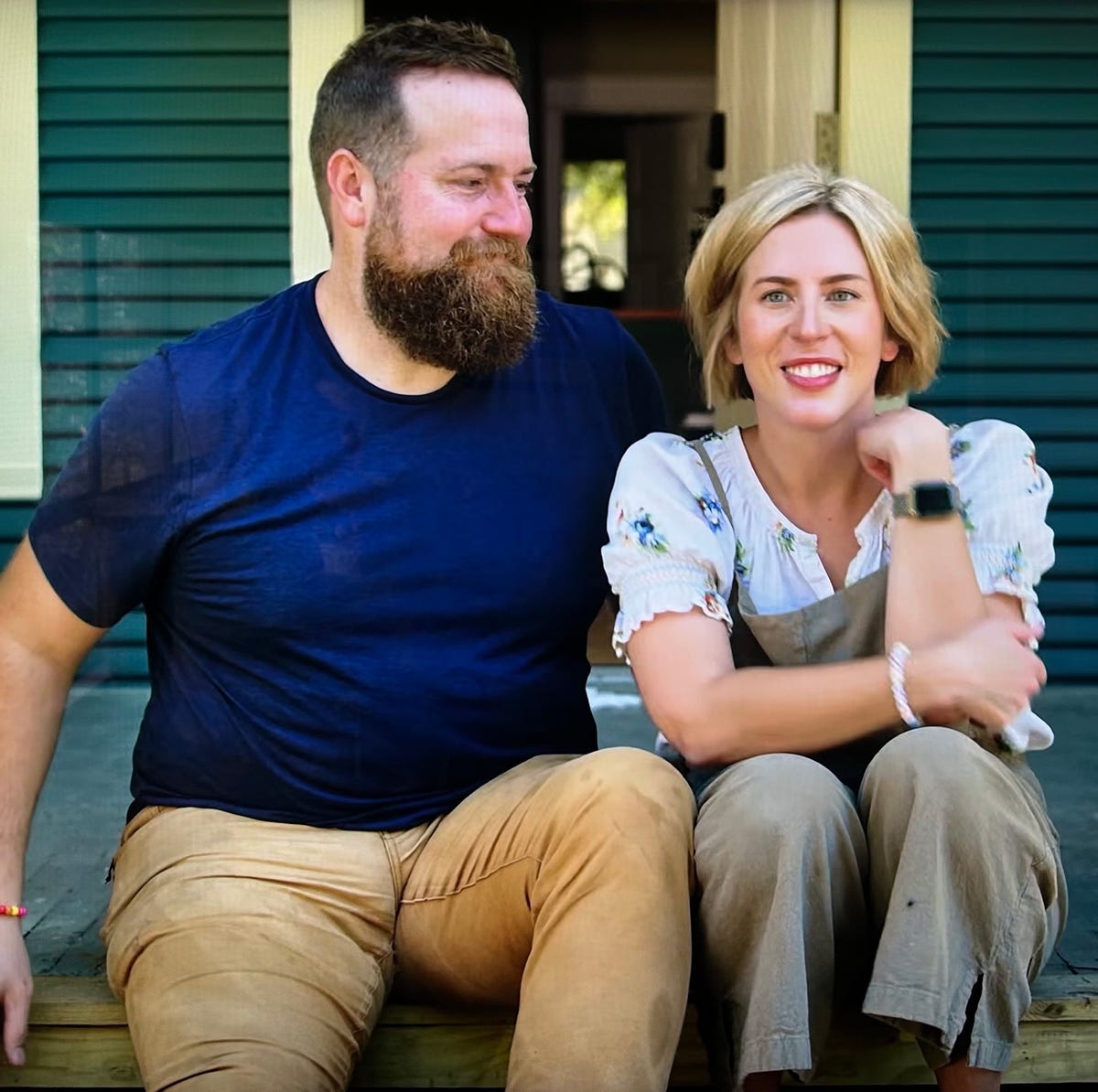 Erin Napier angrily announced her exit from HGTV and revealed her next ...