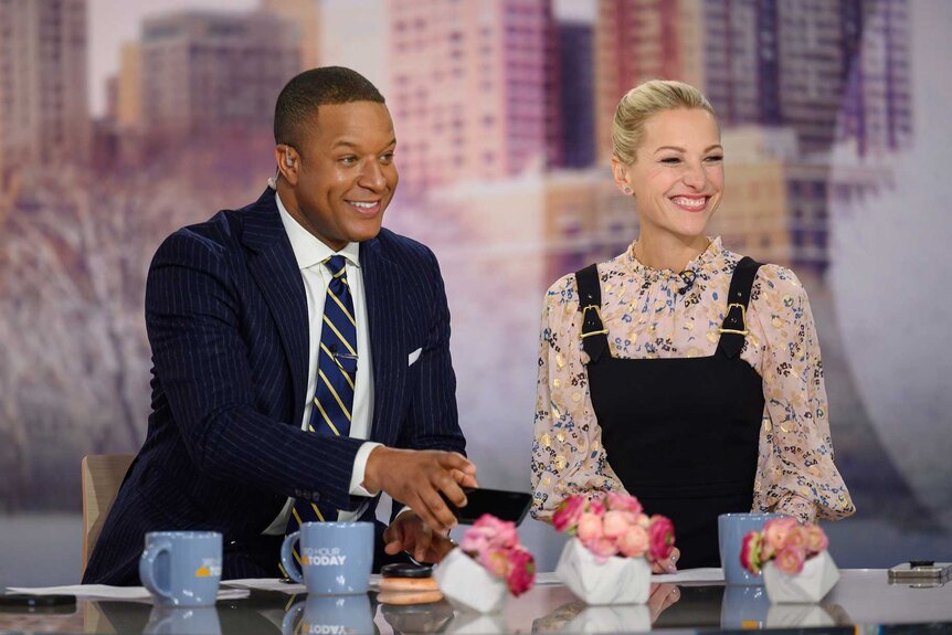 Lindsay Czarniak — Craig Melvin’s wife — allegedly gave him a tough ...