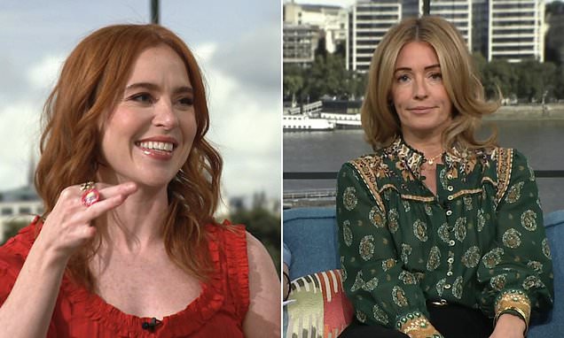 Angela Scanlon shocked viewers by unexpectedly declaring that she ...